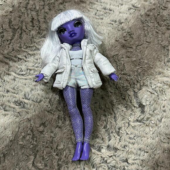 MGA Entertainment | Toys | Rainbow High Shadow High Doll Dressed Dia ...